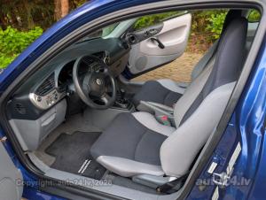 Zils Honda Insight 2001 Tallina, ar dzinēja tilpumu 1.00 L un nobraukumu 145 tūkst. km par 4500 €, foto 15 vietnē AUTOMOTO.COM.LV