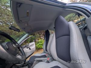 Zils Honda Insight 2001 Tallina, ar dzinēja tilpumu 1.00 L un nobraukumu 145 tūkst. km par 4500 €, foto 18 vietnē AUTOMOTO.COM.LV