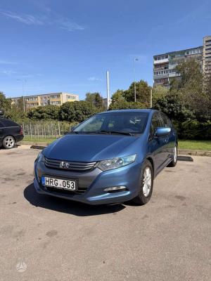 Blue Honda Insight 2010 in Vilnius, with an engine capacity of 1.34 L and mileage of 269 thousand km for 3200 €, photo  on AUTOMOTO.COM.LV