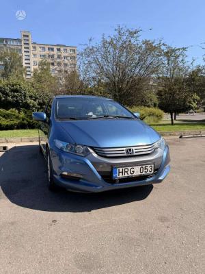 Zils Honda Insight 2010 Viļņa, ar dzinēja tilpumu 1.34 L un nobraukumu 269 tūkst. km par 3200 €, foto 3 vietnē AUTOMOTO.COM.LV