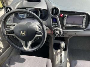 Brown Honda Insight 2010 in Vilnius, with an engine capacity of 1.34 L and mileage of 279 thousand km for 3750 €, photo 8 on AUTOMOTO.COM.LV