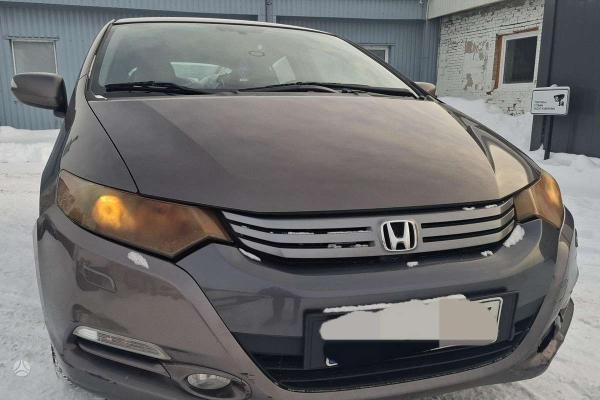 Brūns Honda Insight 2010 Kauņa, ar dzinēja tilpumu 1.34 L un nobraukumu 240 tūkst. km par 2450 €, foto 3 vietnē AUTOMOTO.COM.LV