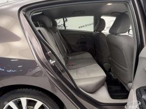 Brown Honda Insight 2012 in Vilnius, with an engine capacity of 1.34 L and mileage of 203 thousand km for 5000 €, photo 11 on AUTOMOTO.COM.LV