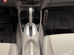 Brown Honda Insight 2012 in Vilnius, with an engine capacity of 1.34 L and mileage of 203 thousand km for 5000 €, photo 18 on AUTOMOTO.COM.LV