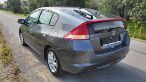 Grey Honda Insight 2009 in Siauliai, with an engine capacity of 1.34 L and mileage of 213 thousand km for 4350 €, photo 8 on AUTOMOTO.COM.LV