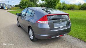 Grey Honda Insight 2009 in Siauliai, with an engine capacity of 1.34 L and mileage of 213 thousand km for 4350 €, photo 32 on AUTOMOTO.COM.LV