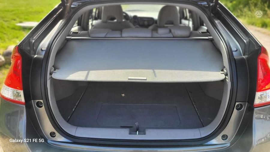 Grey Honda Insight 2009 in Siauliai, with an engine capacity of 1.34 L and mileage of 213 thousand km for 4350 €, photo 34 on AUTOMOTO.COM.LV