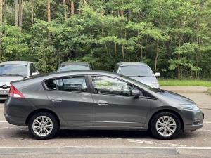 Grey Honda Insight 2010 in Vilnius, with an engine capacity of 1.34 L and mileage of 253 thousand km for 2200 €, photo 7 on AUTOMOTO.COM.LV