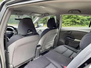Grey Honda Insight 2010 in Vilnius, with an engine capacity of 1.34 L and mileage of 253 thousand km for 2200 €, photo 12 on AUTOMOTO.COM.LV