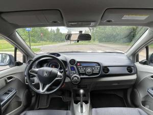 Grey Honda Insight 2010 in Vilnius, with an engine capacity of 1.34 L and mileage of 253 thousand km for 2200 €, photo 13 on AUTOMOTO.COM.LV