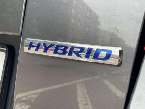 Grey Honda Insight 2010 in Vilnius, with an engine capacity of 1.34 L and mileage of 253 thousand km for 2200 €, photo 28 on AUTOMOTO.COM.LV