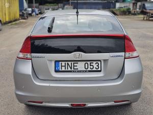 Pelēks Honda Insight 2011 Viļņa, ar dzinēja tilpumu 1.34 L un nobraukumu 141 tūkst. km par 3850 €, foto 7 vietnē AUTOMOTO.COM.LV