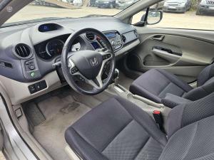 Pelēks Honda Insight 2011 Viļņa, ar dzinēja tilpumu 1.34 L un nobraukumu 141 tūkst. km par 3850 €, foto 10 vietnē AUTOMOTO.COM.LV