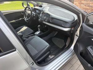 Grey Honda Insight 2013 in Vilnius, with an engine capacity of 1.34 L and mileage of 187 thousand km for 5200 €, photo 5 on AUTOMOTO.COM.LV