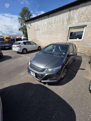 Grey Honda Insight 2013 in Vilnius, with an engine capacity of 1.34 L and mileage of 360 thousand km for 1000 €, photo  on AUTOMOTO.COM.LV