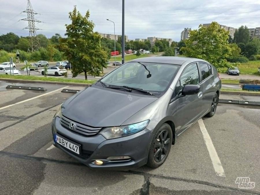 Honda Insight 2009 in Vilnius, with an engine capacity of 1.30 L and mileage of 158 thousand km for 4250 €, photo 4 on AUTOMOTO.COM.LV