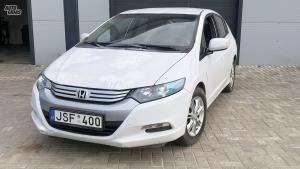 Honda Insight 2011 Viļņa, ar dzinēja tilpumu 1.30 L un nobraukumu 350 tūkst. km par 1950 €, foto 3 vietnē AUTOMOTO.COM.LV