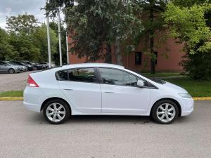 Balts Honda Insight 2009 Viļņa, ar dzinēja tilpumu 1.34 L un nobraukumu 238 tūkst. km par 3950 €, foto 8 vietnē AUTOMOTO.COM.LV