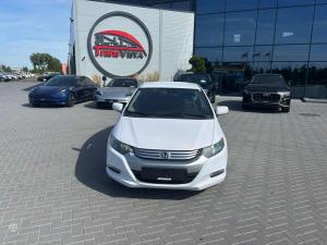 White Honda Insight 2009 in Telschi, with an engine capacity of 1.34 L and mileage of 198 thousand km for 3999 €, photo 3 on AUTOMOTO.COM.LV