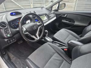 Balts Honda Insight 2013 Viļņa, ar dzinēja tilpumu 1.30 L un nobraukumu 160 tūkst. km par 6000 €, foto 12 vietnē AUTOMOTO.COM.LV