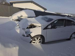White Honda Insight 2010 in Kretinga, with an engine capacity of 1.34 L and mileage of 237 thousand km for 2000 €, photo 5 on AUTOMOTO.COM.LV