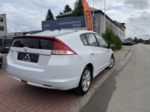 Balts Honda Insight 2010 Kauņa, ar dzinēja tilpumu 1.30 L un nobraukumu 206 tūkst. km par 3999 €, foto 4 vietnē AUTOMOTO.COM.LV