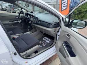 Balts Honda Insight 2010 Kauņa, ar dzinēja tilpumu 1.30 L un nobraukumu 206 tūkst. km par 3999 €, foto 9 vietnē AUTOMOTO.COM.LV