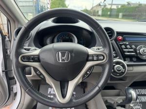 Balts Honda Insight 2010 Kauņa, ar dzinēja tilpumu 1.30 L un nobraukumu 206 tūkst. km par 3999 €, foto 11 vietnē AUTOMOTO.COM.LV