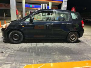 Melns Honda Jazz 2002 Viļņa, ar dzinēja tilpumu 1.30 L un nobraukumu 150 tūkst. km par 1250 €, foto 6 vietnē AUTOMOTO.COM.LV