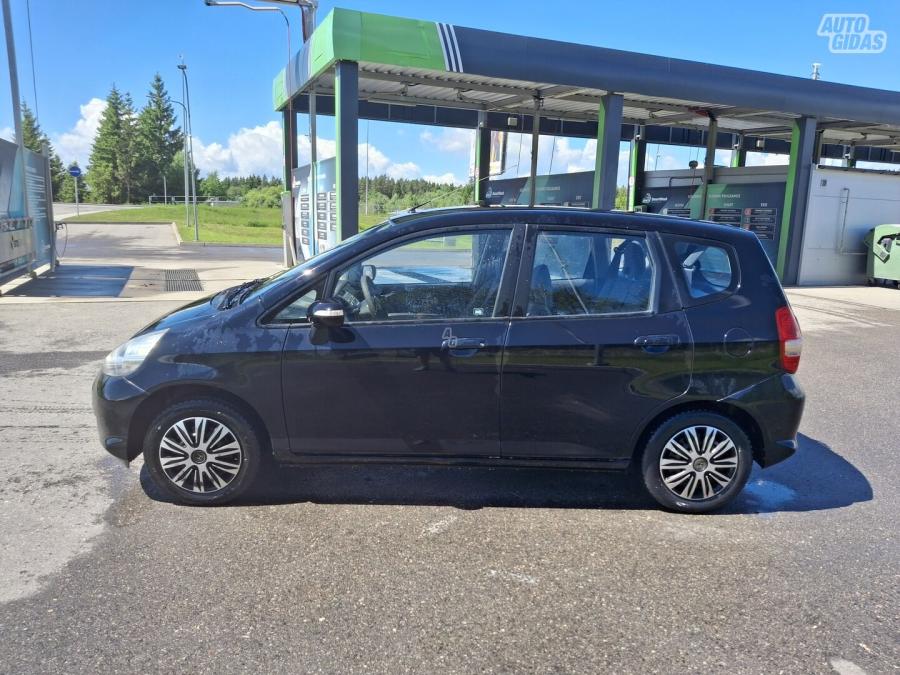 Melns Honda Jazz 2005 Utena, ar dzinēja tilpumu 1.30 L un nobraukumu 226 tūkst. km par 970 €, foto 6 vietnē AUTOMOTO.COM.LV