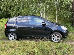 Melns Honda Jazz 2005 Lazdijai, ar dzinēja tilpumu 1.34 L un nobraukumu 168 tūkst. km par 1150 €, foto 9 vietnē AUTOMOTO.COM.LV