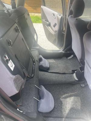 Black Honda Jazz 2005 in Vilnius, with an engine capacity of 1.34 L and mileage of 222 thousand km for 1850 €, photo 9 on AUTOMOTO.COM.LV