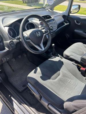 Melns Honda Jazz 2009 Viļņa, ar dzinēja tilpumu 1.34 L un nobraukumu 222 tūkst. km par 2450 €, foto 14 vietnē AUTOMOTO.COM.LV