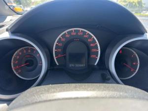 Melns Honda Jazz 2009 Viļņa, ar dzinēja tilpumu 1.34 L un nobraukumu 222 tūkst. km par 2450 €, foto 16 vietnē AUTOMOTO.COM.LV