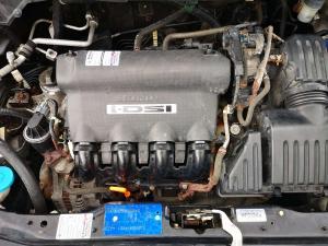 Black Honda Jazz 2009 in Radviliskis, with an engine capacity of 1.34 L and mileage of 199 thousand km for 2450 €, photo 16 on AUTOMOTO.COM.LV