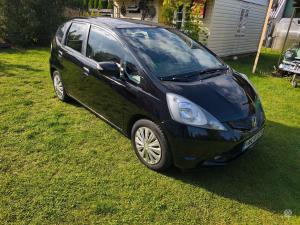 Black Honda Jazz 2011 in Utena, with an engine capacity of 1.34 L and mileage of 180 thousand km for 3950 €, photo  on AUTOMOTO.COM.LV