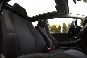 Melns Honda Jazz 2014 Jelgava, ar dzinēja tilpumu 1.40 L un nobraukumu 121 tūkst. km par 6590 €, foto 11 vietnē AUTOMOTO.COM.LV