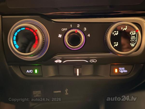 Melns Honda Jazz 2019 Tallina, ar dzinēja tilpumu 1.30 L un nobraukumu 56 tūkst. km par 12850 €, foto 11 vietnē AUTOMOTO.COM.LV