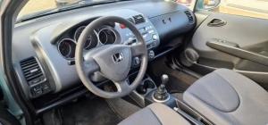 Zils Honda Jazz 2002 Valmiera, ar dzinēja tilpumu 1.40 L un nobraukumu 180 tūkst. km par 1250 €, foto 11 vietnē AUTOMOTO.COM.LV