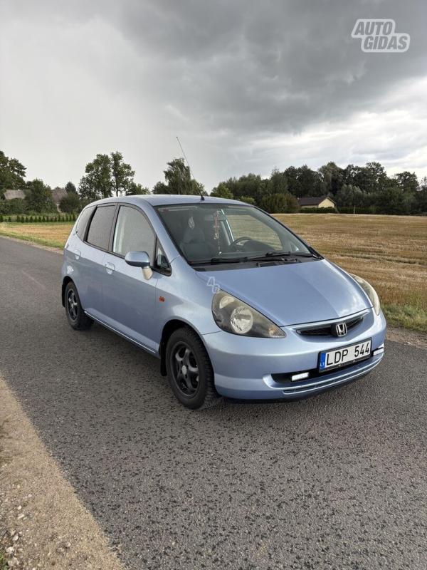 Zils Honda Jazz 2002 Alīta, ar dzinēja tilpumu 1.20 L un nobraukumu 150 tūkst. km par 2100 €, foto 4 vietnē AUTOMOTO.COM.LV