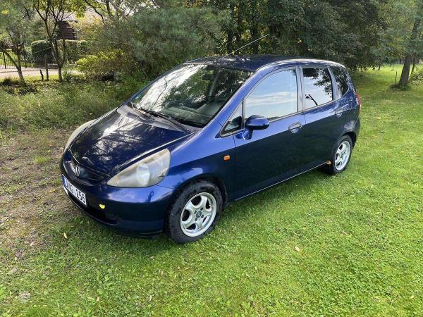 Zils Honda Jazz 2002 Jonava, ar dzinēja tilpumu 1.34 L un nobraukumu 246 tūkst. km par 550 €, foto 1 vietnē AUTOMOTO.COM.LV
