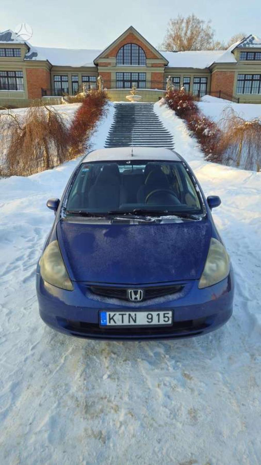 Blue Honda Jazz 2003 in Vilnius, with an engine capacity of 1.34 L and mileage of 212 thousand km for 850 €, photo 1 on AUTOMOTO.COM.LV