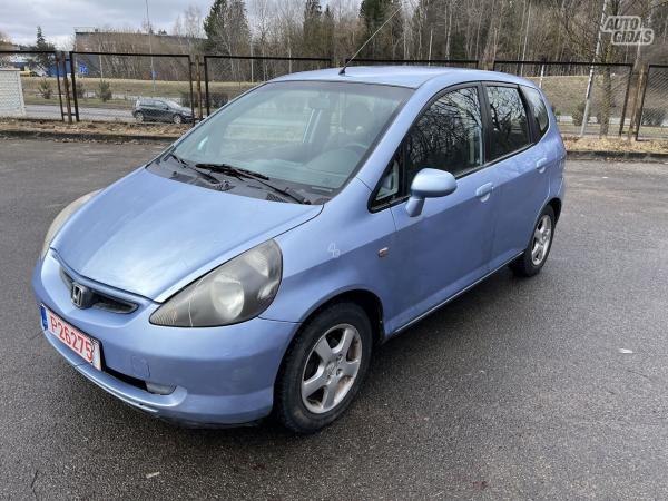 Zils Honda Jazz 2003 Viļņa, ar dzinēja tilpumu 1.30 L un nobraukumu 138 tūkst. km par 1500 €, foto 3 vietnē AUTOMOTO.COM.LV