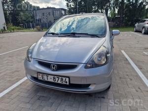Blue Honda Jazz 2003 in Riga, with an engine capacity of 1.40 L and mileage of 280 thousand km for 1050 €, photo  on AUTOMOTO.COM.LV