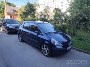 Zils Honda Jazz 2004 Rīga, ar dzinēja tilpumu 1.30 L un nobraukumu 341 tūkst. km par 500 €, foto 5 vietnē AUTOMOTO.COM.LV