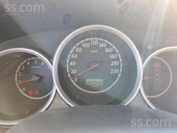 Blue Honda Jazz 2004 in Riga, with an engine capacity of 1.30 L and mileage of 341 thousand km for 500 €, photo 5 on AUTOMOTO.COM.LV