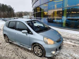 Blue Honda Jazz 2005 in Vilnius, with an engine capacity of 1.34 L and mileage of 277 thousand km for 1200 €, photo 13 on AUTOMOTO.COM.LV
