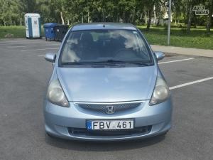 Blue Honda Jazz 2005 in Siauliai, with an engine capacity of 1.30 L and mileage of 250 thousand km for 650 €, photo 3 on AUTOMOTO.COM.LV
