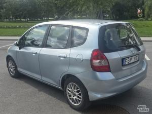 Blue Honda Jazz 2005 in Siauliai, with an engine capacity of 1.30 L and mileage of 250 thousand km for 650 €, photo 6 on AUTOMOTO.COM.LV