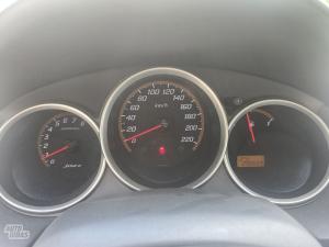 Blue Honda Jazz 2005 in Siauliai, with an engine capacity of 1.30 L and mileage of 250 thousand km for 650 €, photo 11 on AUTOMOTO.COM.LV